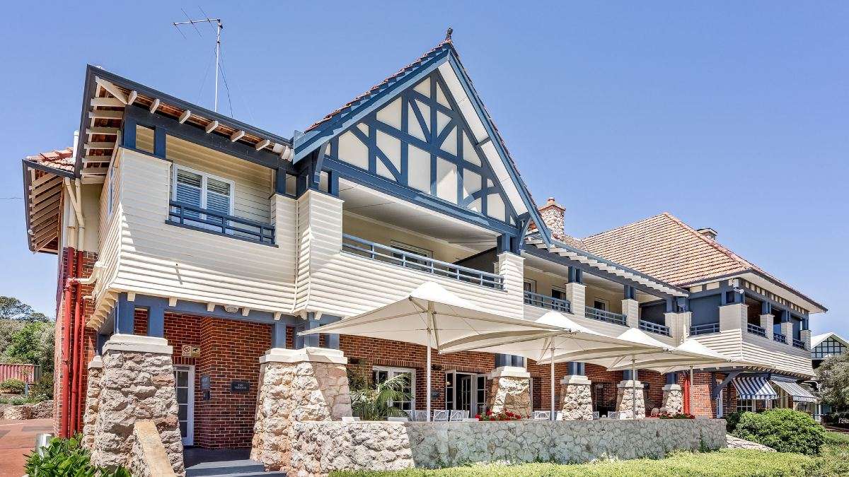 Stay at Caves House Hotel Yallingup